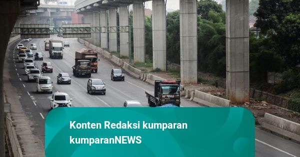 Contraflow Diberlakukan dari Km 47-61 di Tol Japek Arah Cikampek | kumparan.com
